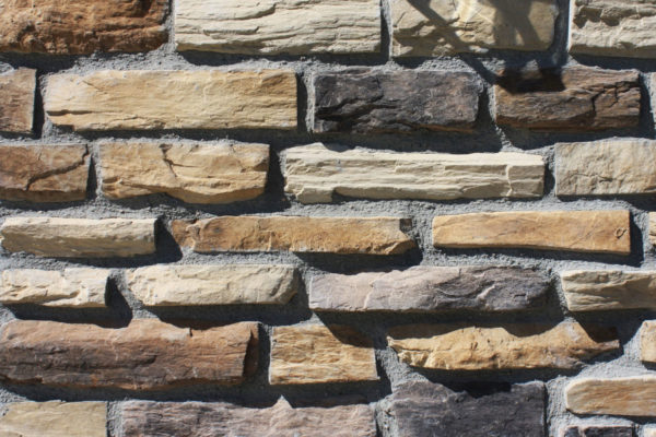 Rustic Ridge Stone Veneer - Signature Stone