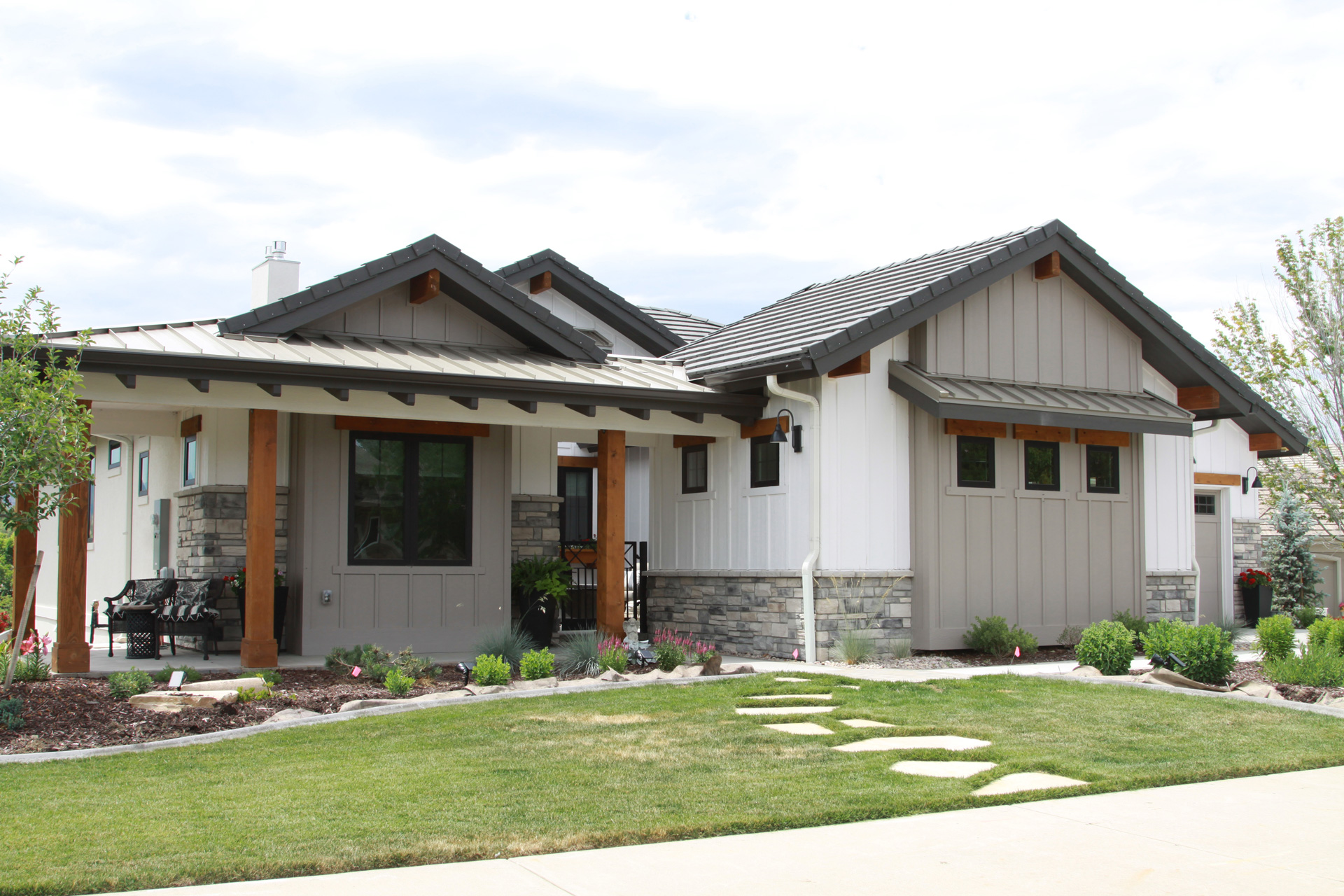 Split Stone Veneer - Signature Stone